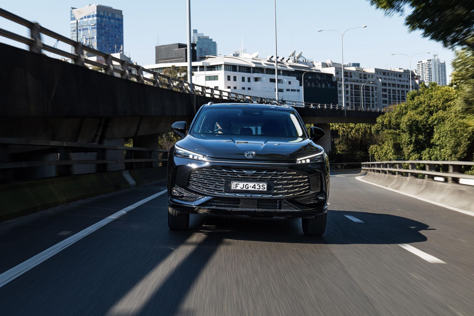 2025 MG HS Excite v GWM Haval H6 Ultra comparison | CarExpert