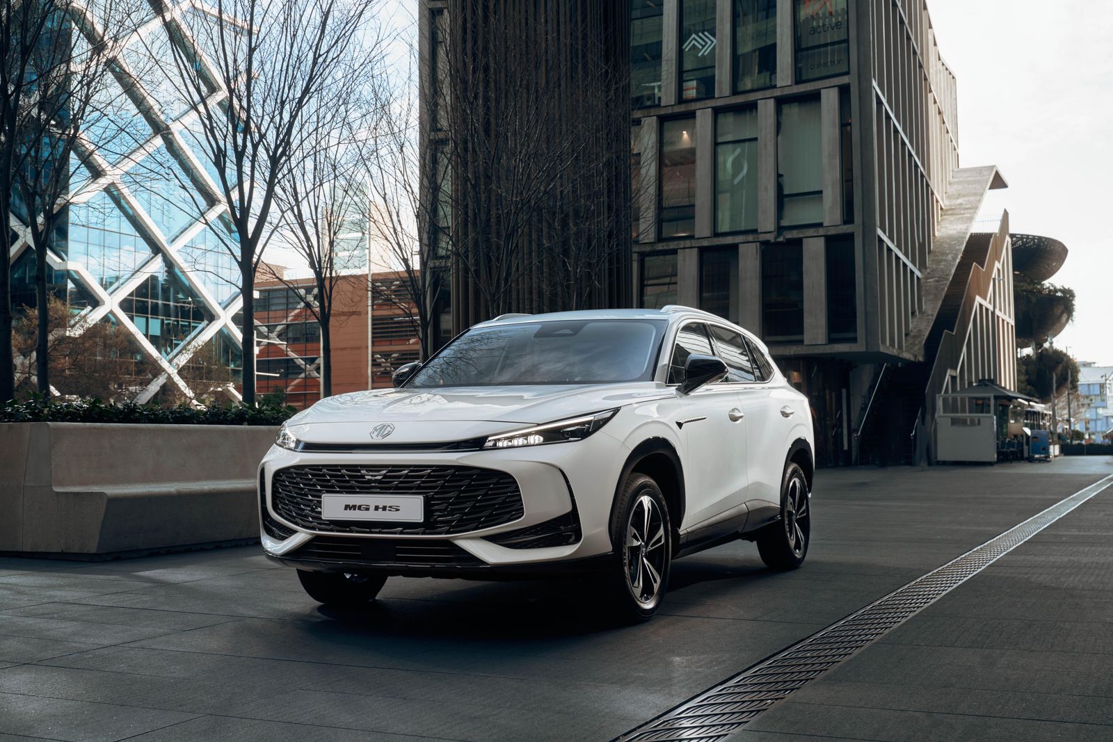 2025 MG HS price and specs: New SUV gets more tech for more money ...