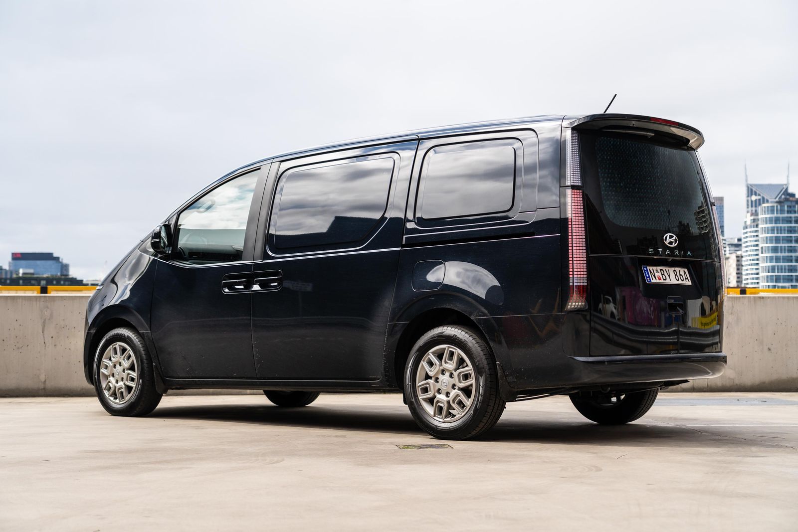 2025 Hyundai Staria Load review – Autosopedia