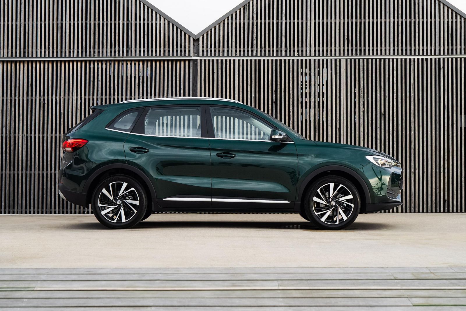 2025 MG ZS Hybrid+ price and specs | CarExpert