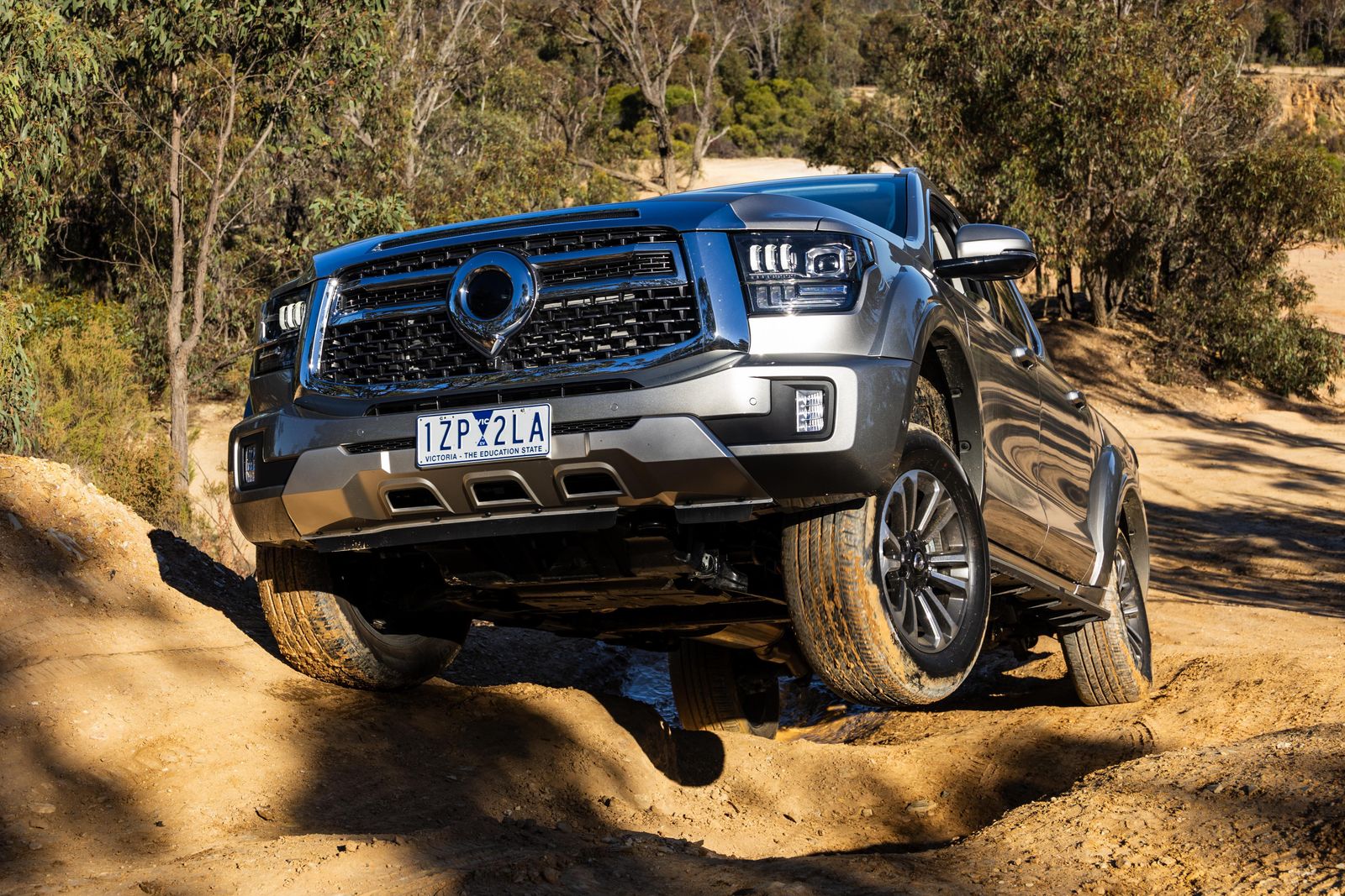 2025 GWM Cannon Alpha Hybrid off-road review | CarExpert