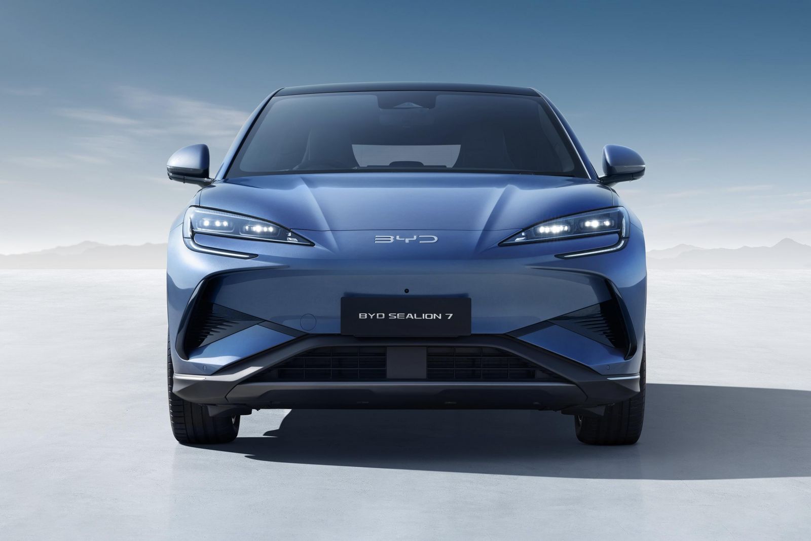 2025 BYD Sealion 7 review | CarExpert