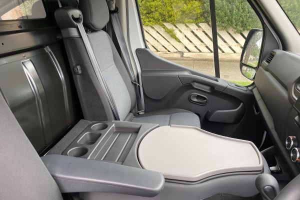 2020 Renault Master LWB review | CarExpert