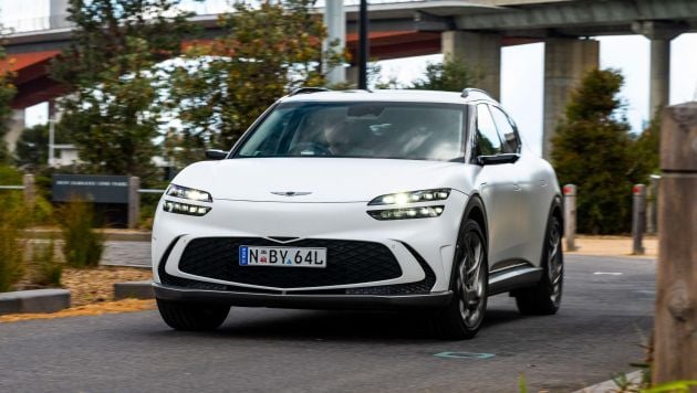 2022 Genesis GV60 PERFORMANCE LUX (NAVY) (AWD) four-door wagon Specifications | CarExpert