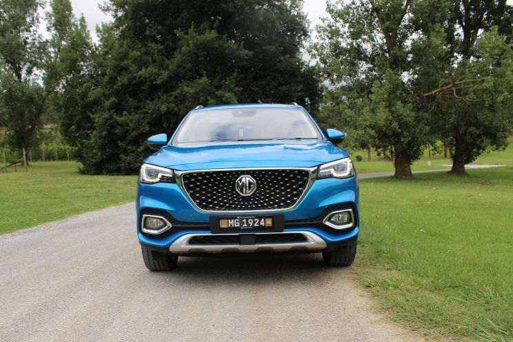 2020 MG HS launch review | CarExpert