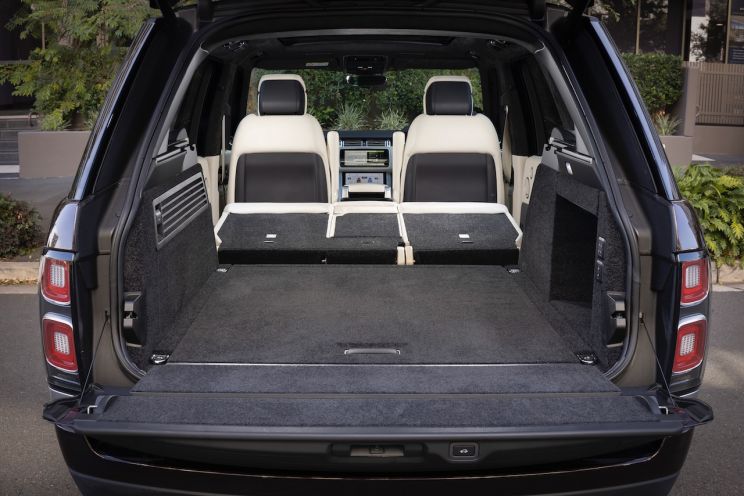 2020 Range Rover Vogue P400 Review | CarExpert