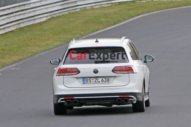 2021 Volkswagen Golf R Wagon spied, hatch and wagon here 2022 | CarExpert
