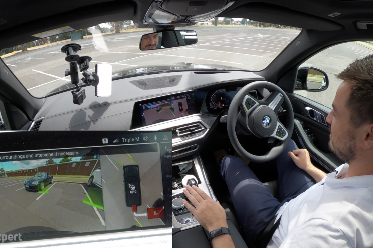 How do parking sensors work? Radar and remote parking technology ...