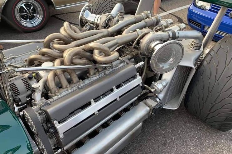 Toyota 4JZ? Mad man builds a twin-turbo V12 from two Toyota Supra ...