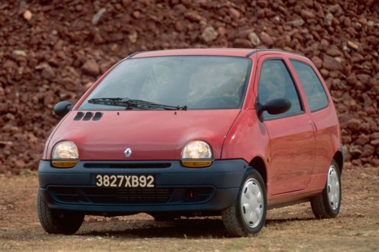 Cute Renault Twingo will be replaced by city-friendly electric car ...