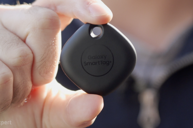 How to keep track of your car with these cheap devices: AirTag v ...