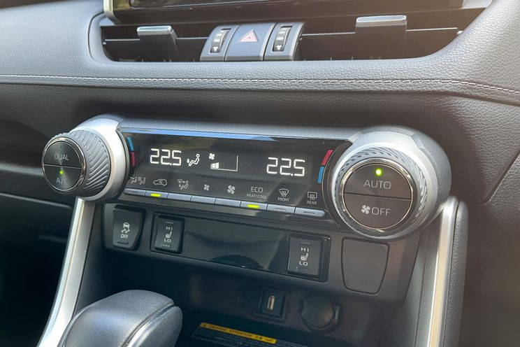2022 Toyota RAV4 Hybrid review | CarExpert