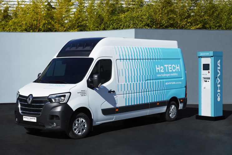 Stellantis hydrogen fuel-cell van trio roll off production line | CarExpert