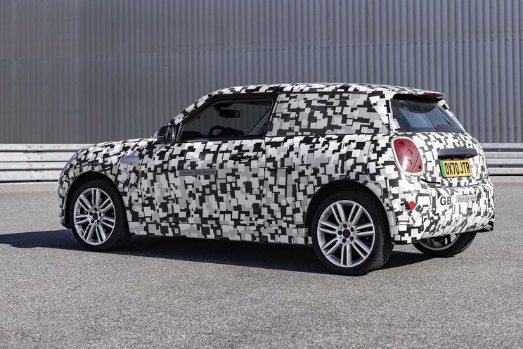 2023 Mini Hatch EV spied | CarExpert