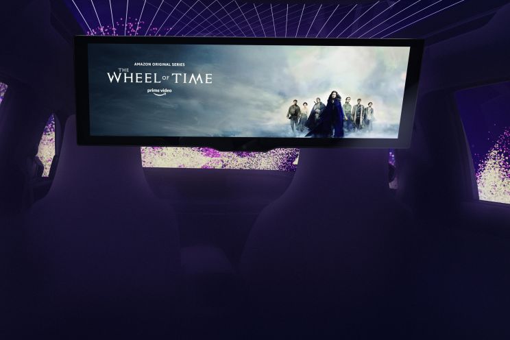 BMW Theatre Screen: 31-inch rear display revealed | CarExpert