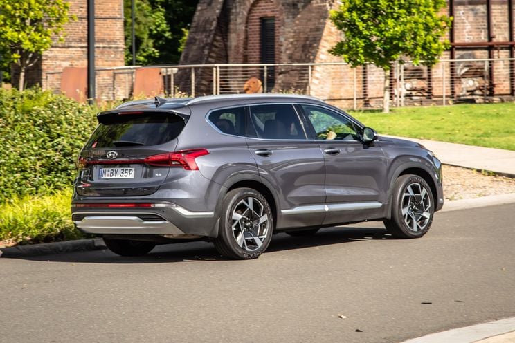 2023 Hyundai Santa Fe spied | CarExpert