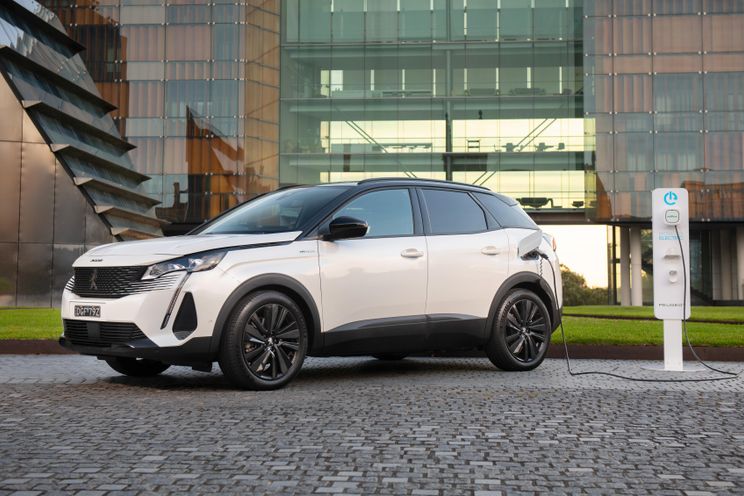 Peugeot 3008, 5008 getting new hybrid powertrain | CarExpert