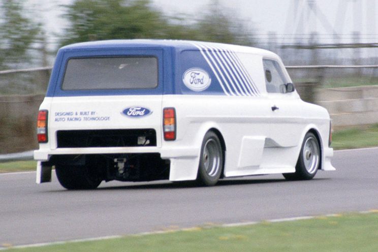 Electric Ford SuperVan concept unveiled at Goodwood with 1471kW | CarExpert