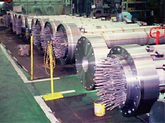 This 107,390hp (80,080kW) engine is the most powerful diesel ever made ...