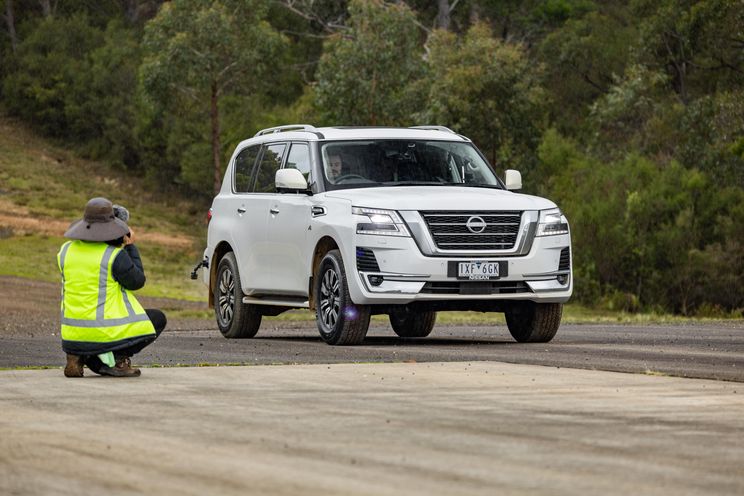 2023 Best 4WD SUV revealed! MU-X vs LandCruiser vs Patrol vs Defender ...