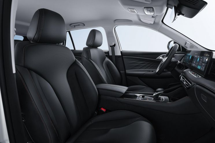 2025 MG HS PHEV set to get a huge bump in electric range | CarExpert