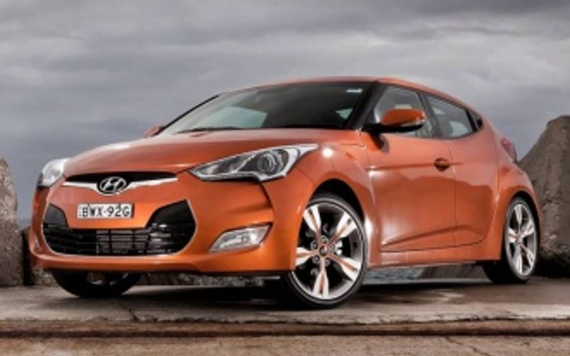 2012 Hyundai Veloster BASE MODEL three-door coupe Specifications ...