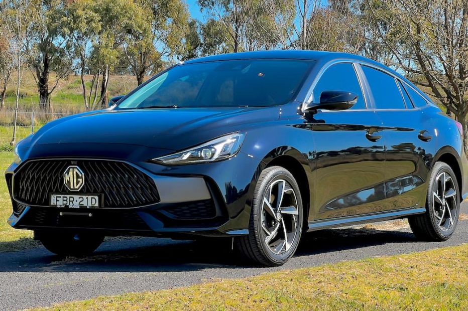 Buy a MG5 | Get a discount and a great deal | CarExpert