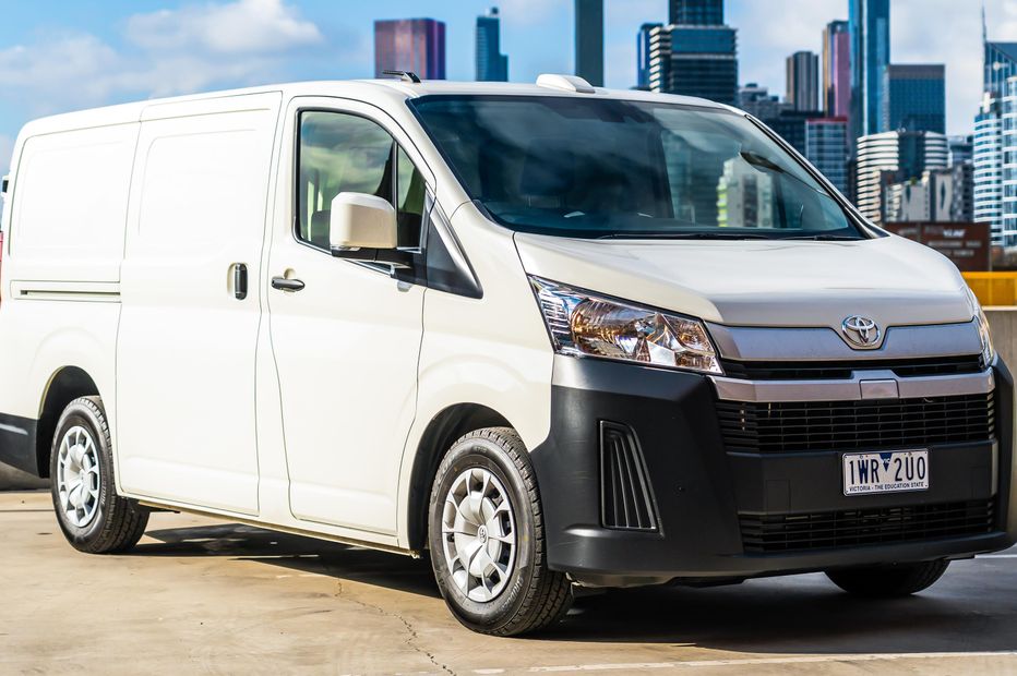 Toyota HiAce vs Toyota HiAce Comparison | CarExpert