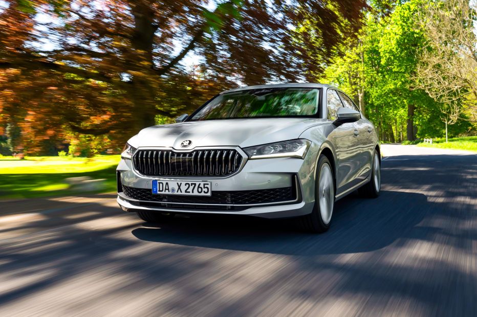 Buy a Skoda Superb | Get a discount and a great deal | CarExpert