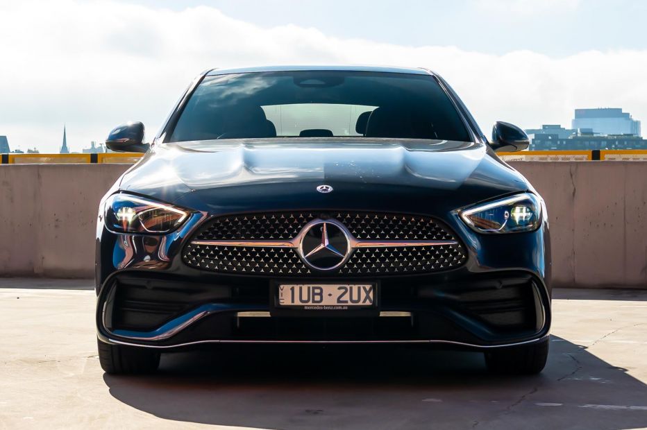 Mercedes-Benz C-Class vs Mercedes-Benz CLA Comparison | CarExpert