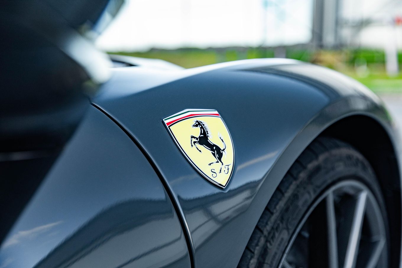 Ferrari still working on battery replacement policy for its first EV ...