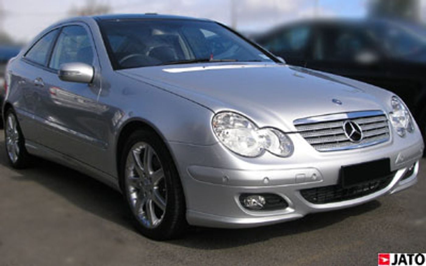 2007 Mercedes-Benz C-Class Evolution Price and Specifications | CarExpert