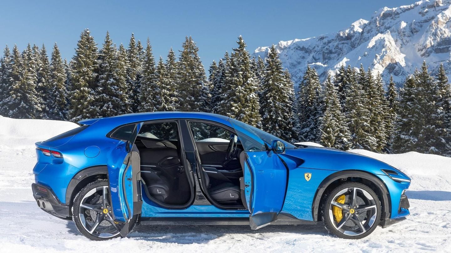 2025 Ferrari Purosangue Reviews - Models & Range | CarExpert