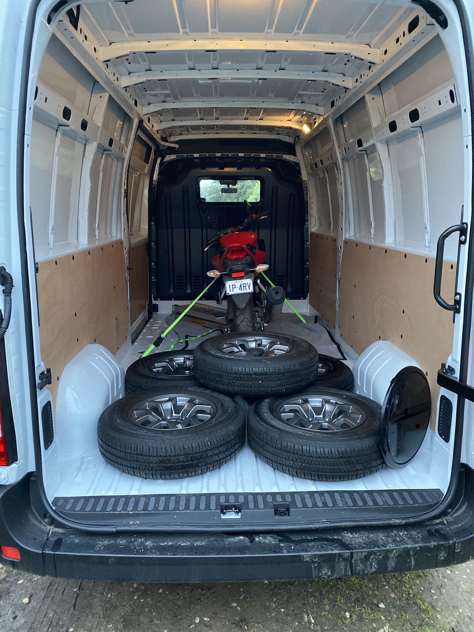 2020 Renault Master LWB review | CarExpert