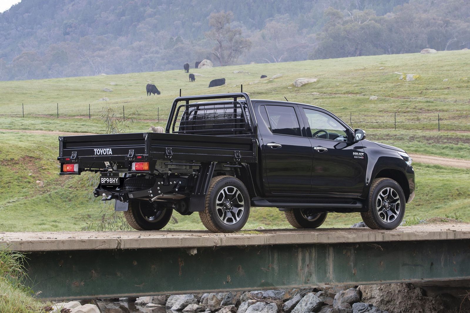 2021 Toyota HiLux price and specs | CarExpert