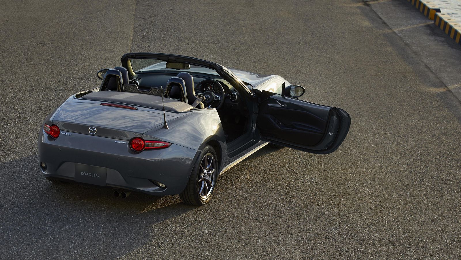 2021 Mazda MX-5 price and specs | CarExpert