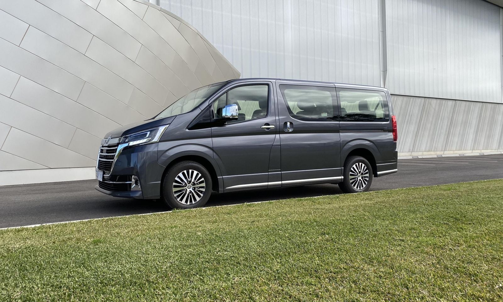 2025 Toyota Granvia Reviews - Models & Range | CarExpert