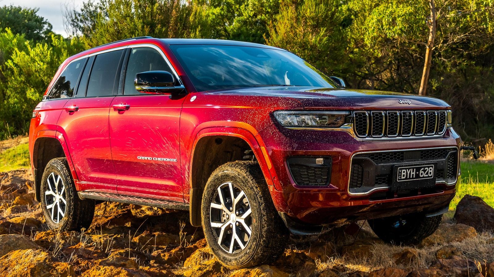 2015 Jeep Grand Cherokee Reviews - Models & Range | CarExpert