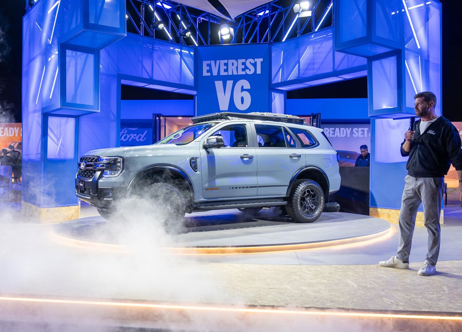 2025 Ford Everest Reviews - Models & Range | CarExpert