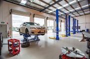 Dealership vs third-party vehicle servicing | CarExpert