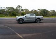 2023 Ford Ranger Raptor v Wildtrak V6 v Wildtrak Bi-Turbo: Dragparison ...