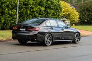 2023 BMW 330i review | CarExpert