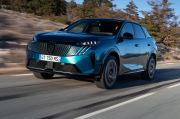 2025 Peugeot 3008 Hybrid review | CarExpert