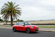 2025 Mini Cooper review | CarExpert