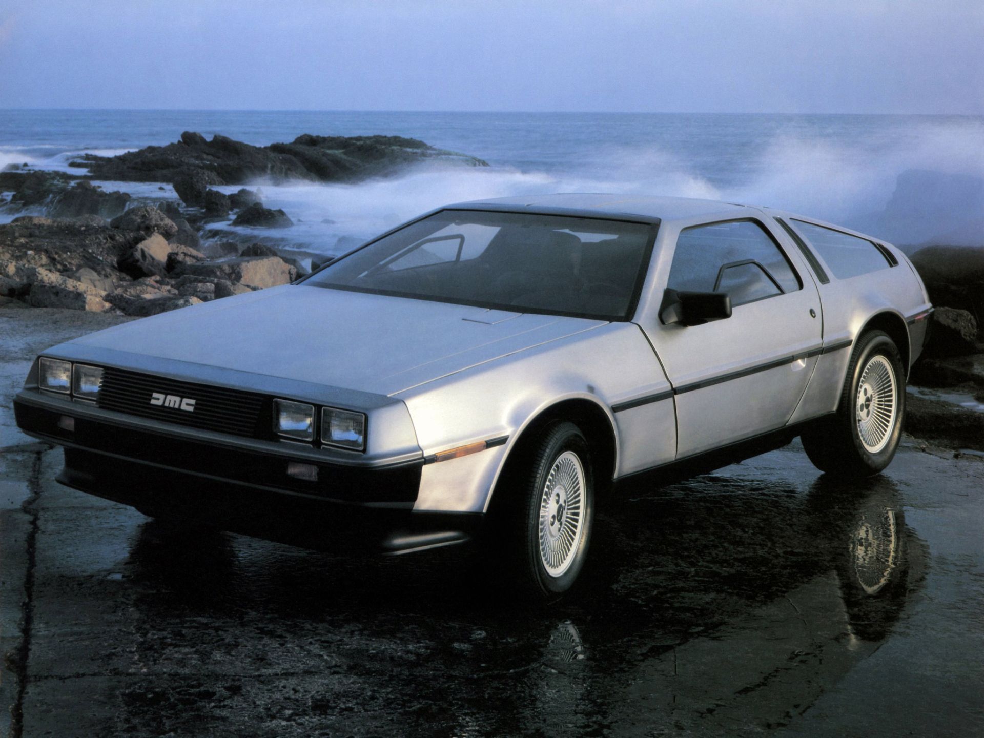 DeLorean Alpha5 electric car revealed | CarExpert