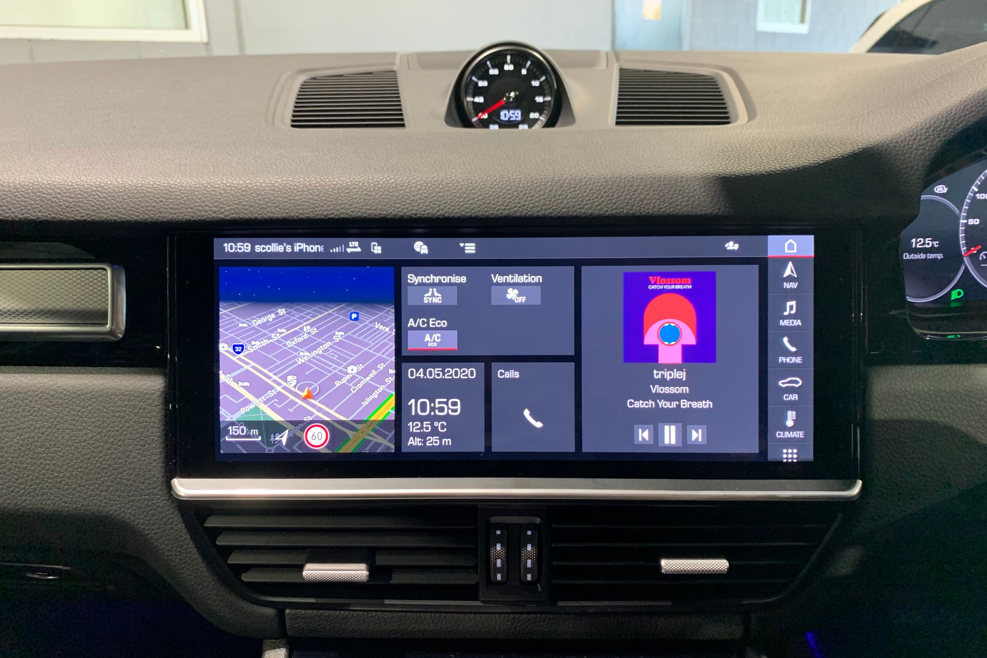 Porsche Communication Management (PCM) infotainment review | CarExpert