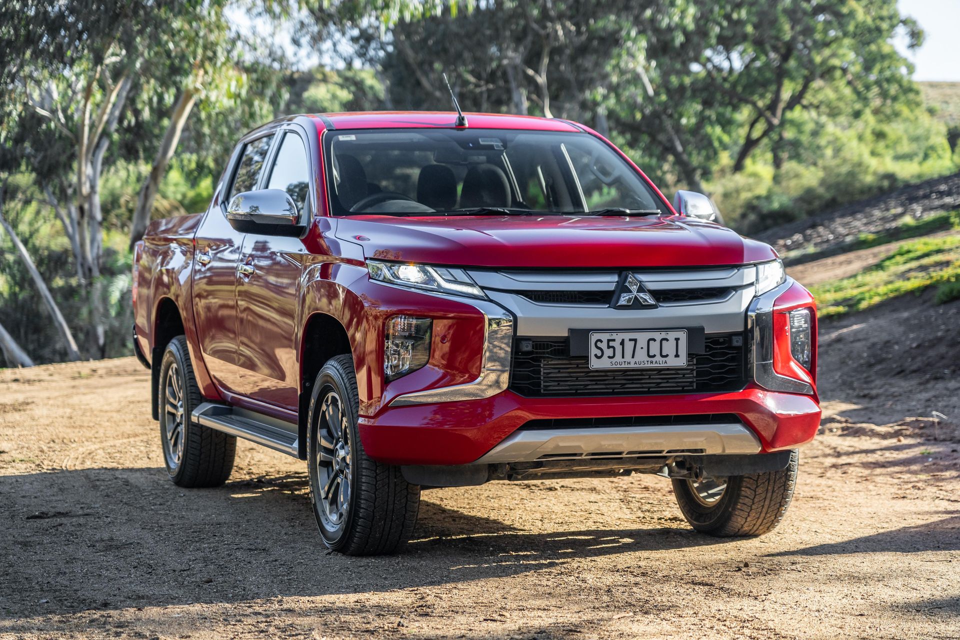 SUV body types: Monocoque vs body-on-frame | CarExpert