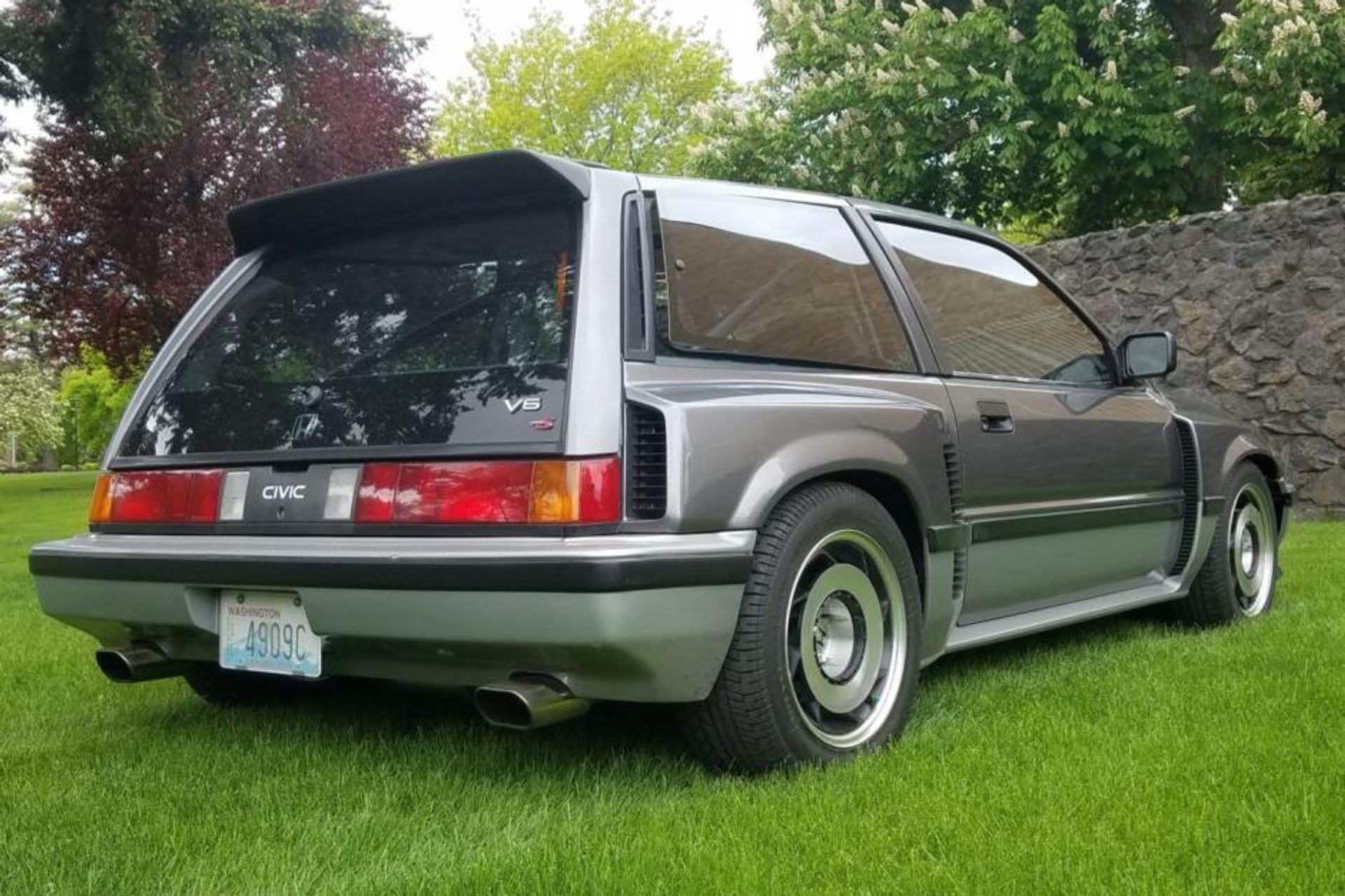 This mid-engine V6 Honda Civic is for sale and we love it | CarExpert