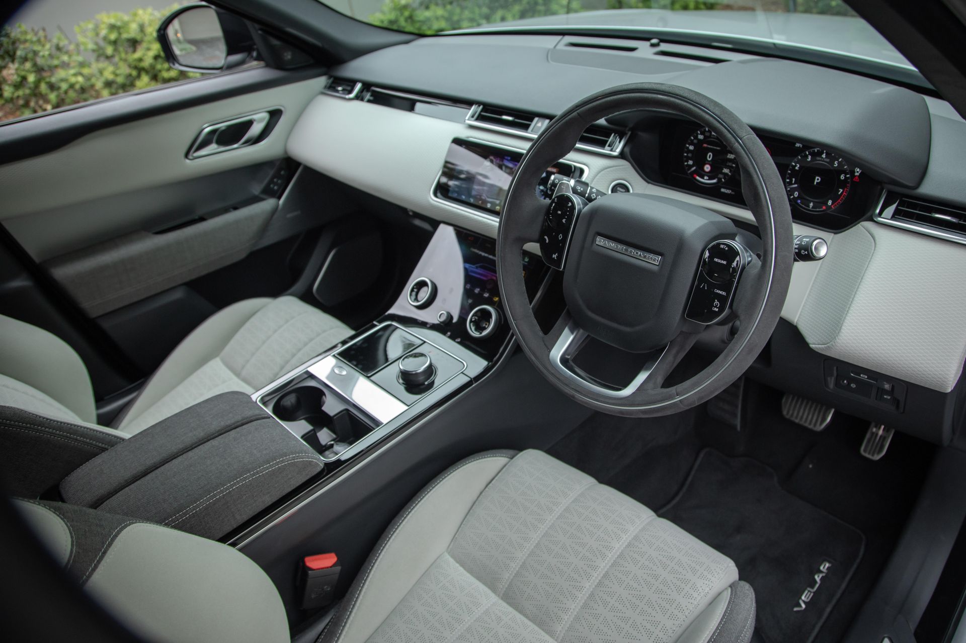 2021 Range Rover Velar P380 R-Dynamic HSE review | CarExpert