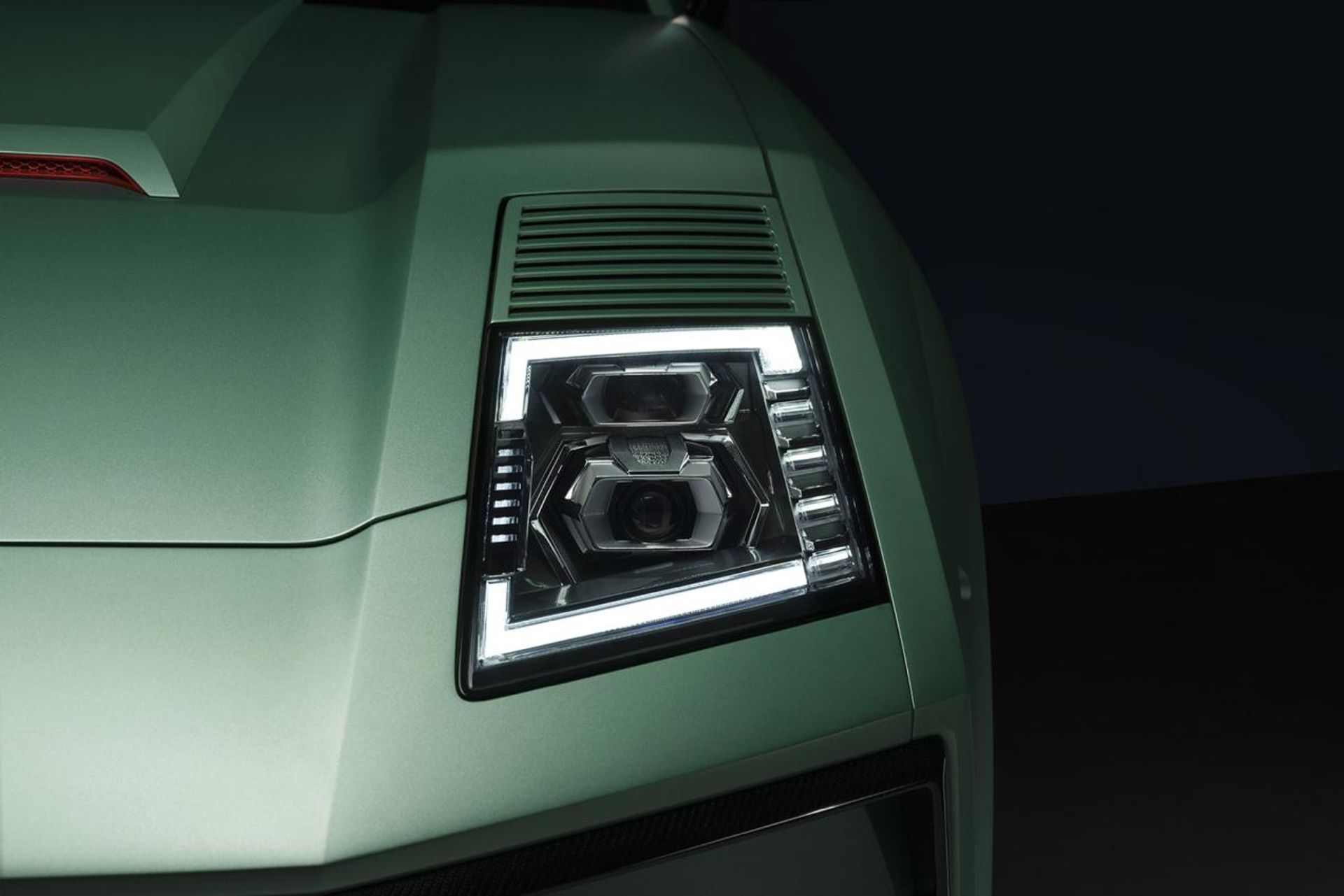 GWM spin-off Saloon reveals Mecha Dragon electric liftback | CarExpert